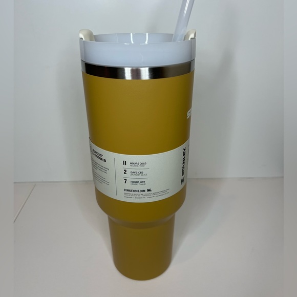 Stanley | Dining | Stanley Yarrow 4oz Quencher H20 Flowstate Nwt | Poshmark